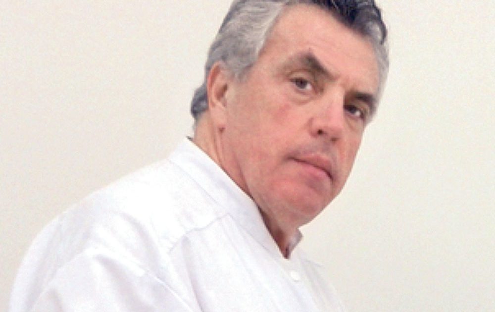 Dr. CORNELIU MOLDOVAN (medic specialist oncolog, cu competenţe ...