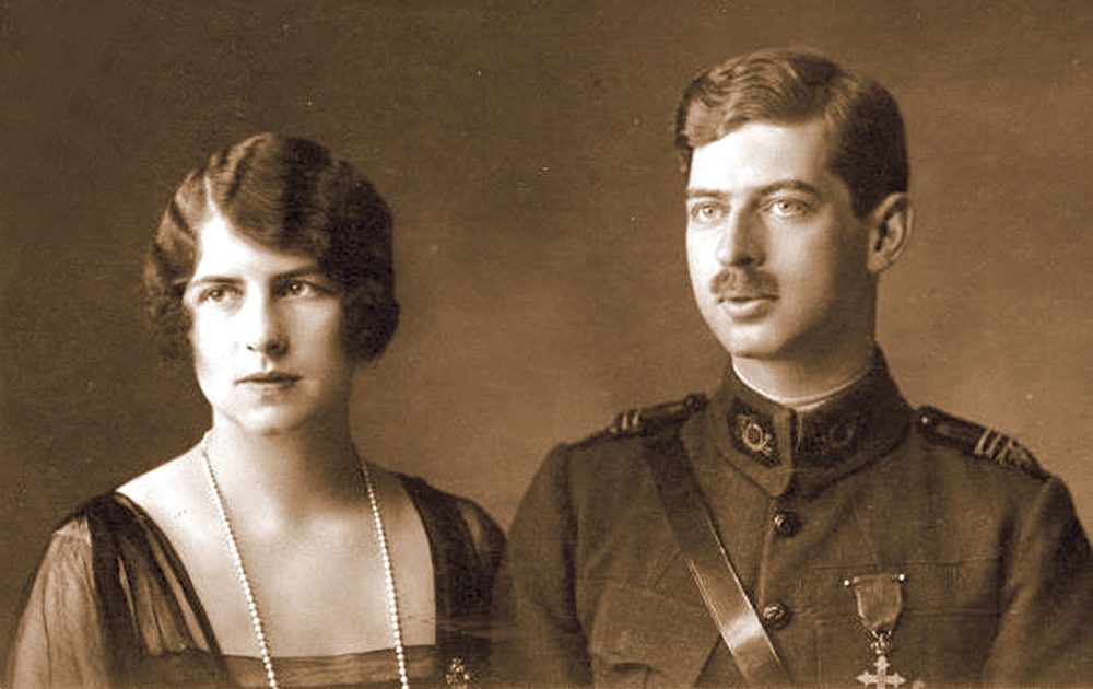 O poveste uitată – REGINA ELENA - Formula AS