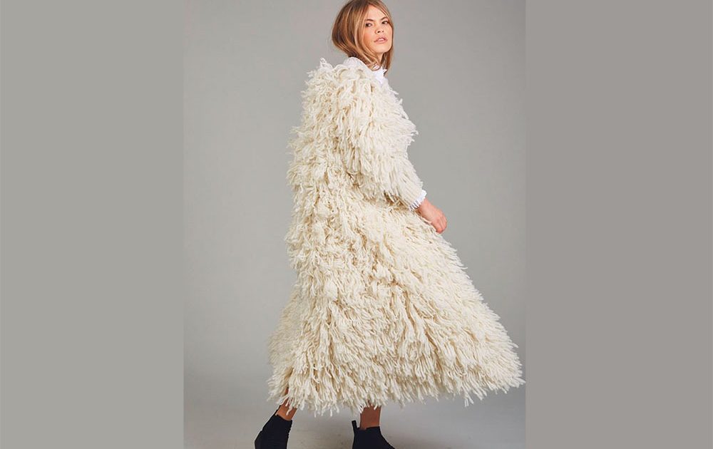 O dimineață cu... FLAVIA HOJDA: "De sărbători, ne întoarcem acasă ...