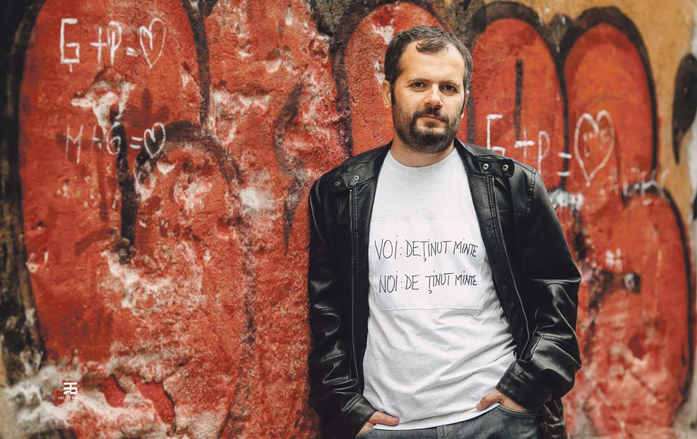 O dimineață cu... RADU VANCU: "Mă pot îndoi de viață, dar nu de poezie ...