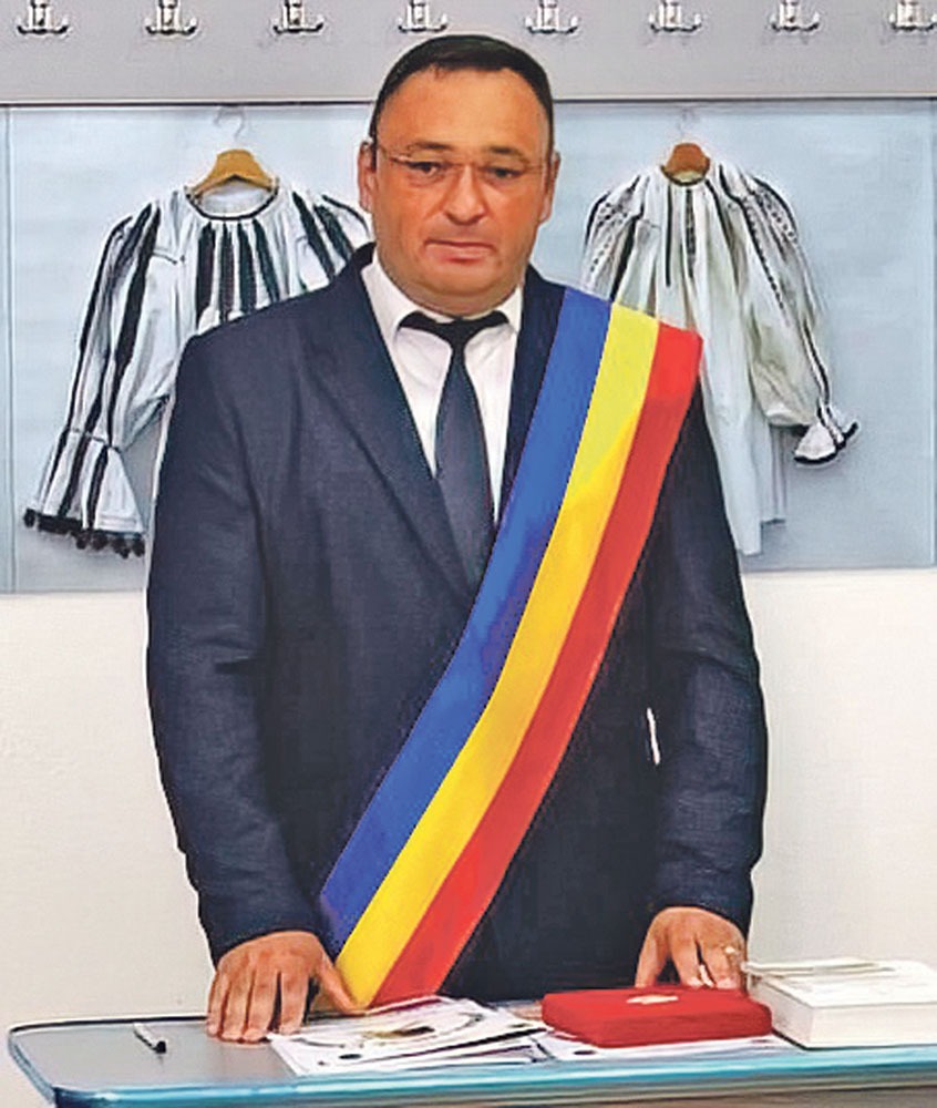 Achim Daniel Băluță (primar (PSD) al comunei Vaideeni, jud. Vâlcea ...