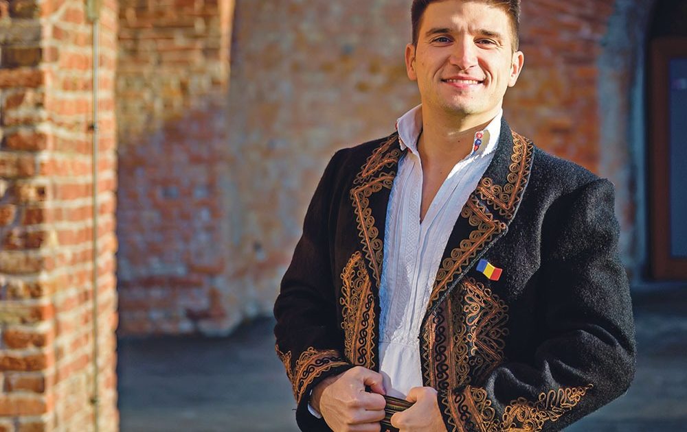 CIPRIAN POP (interpret de folclor): "Pierdem folclorul, ne pierdem ...